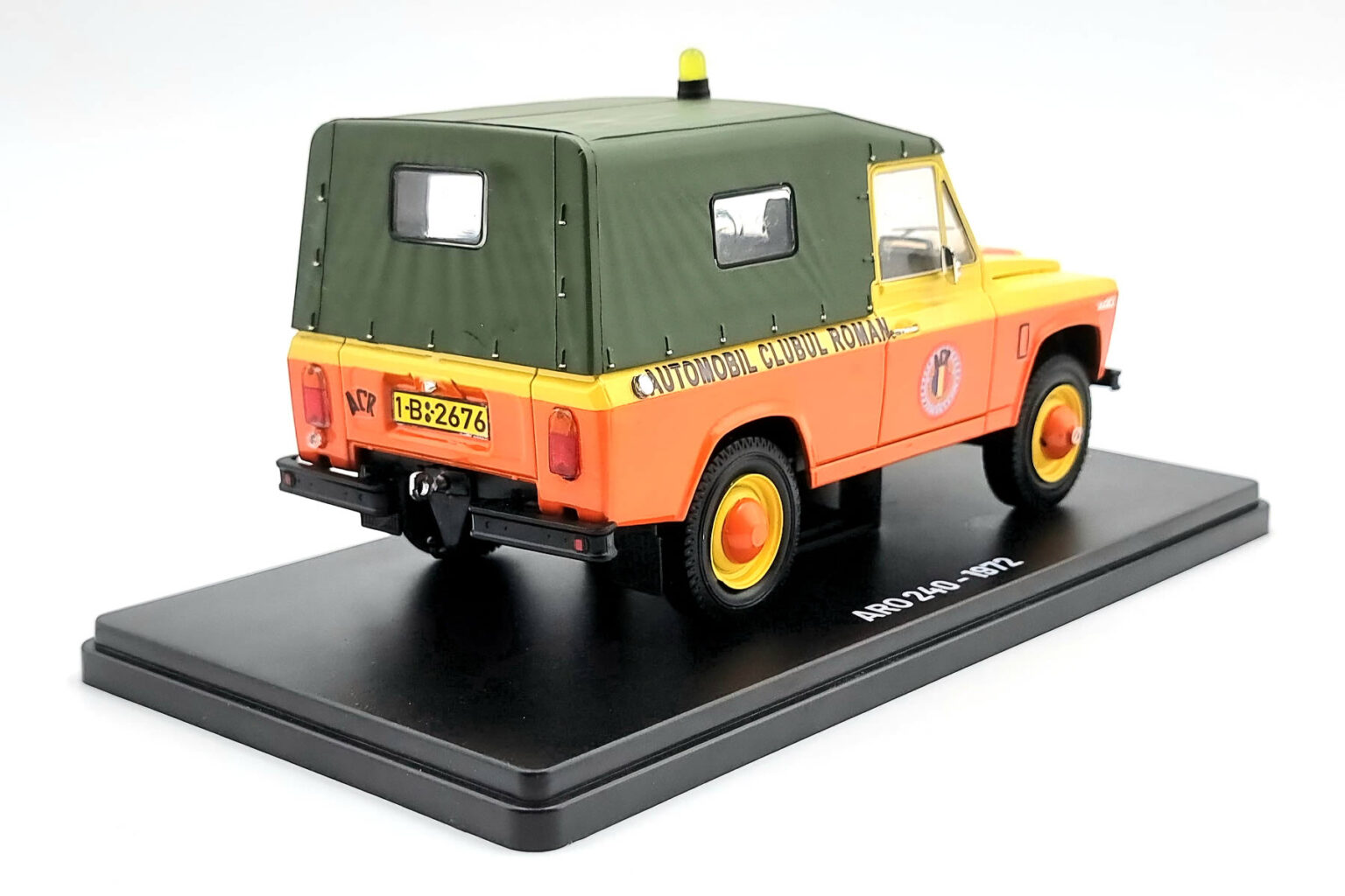 Machetă ARO 240 A.C.R. 1:24 – Hachette - CollectorsCorner