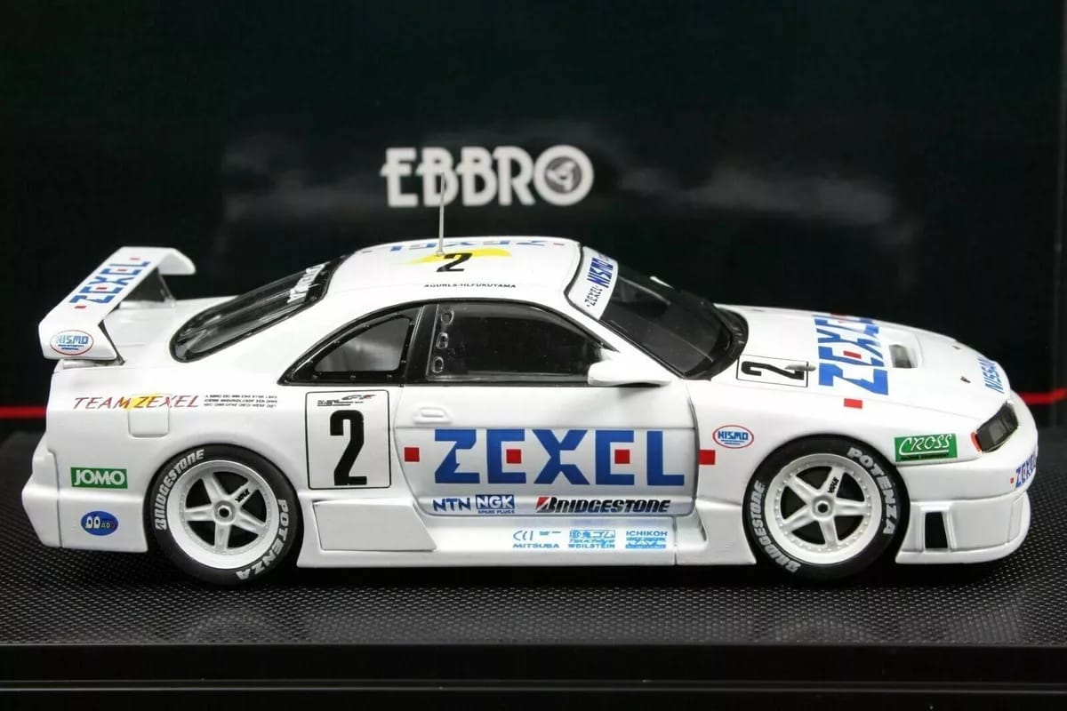 Machetă Nissan Skyline R33 JGTC Zexel 1:43 Ebbro - CollectorsCorner